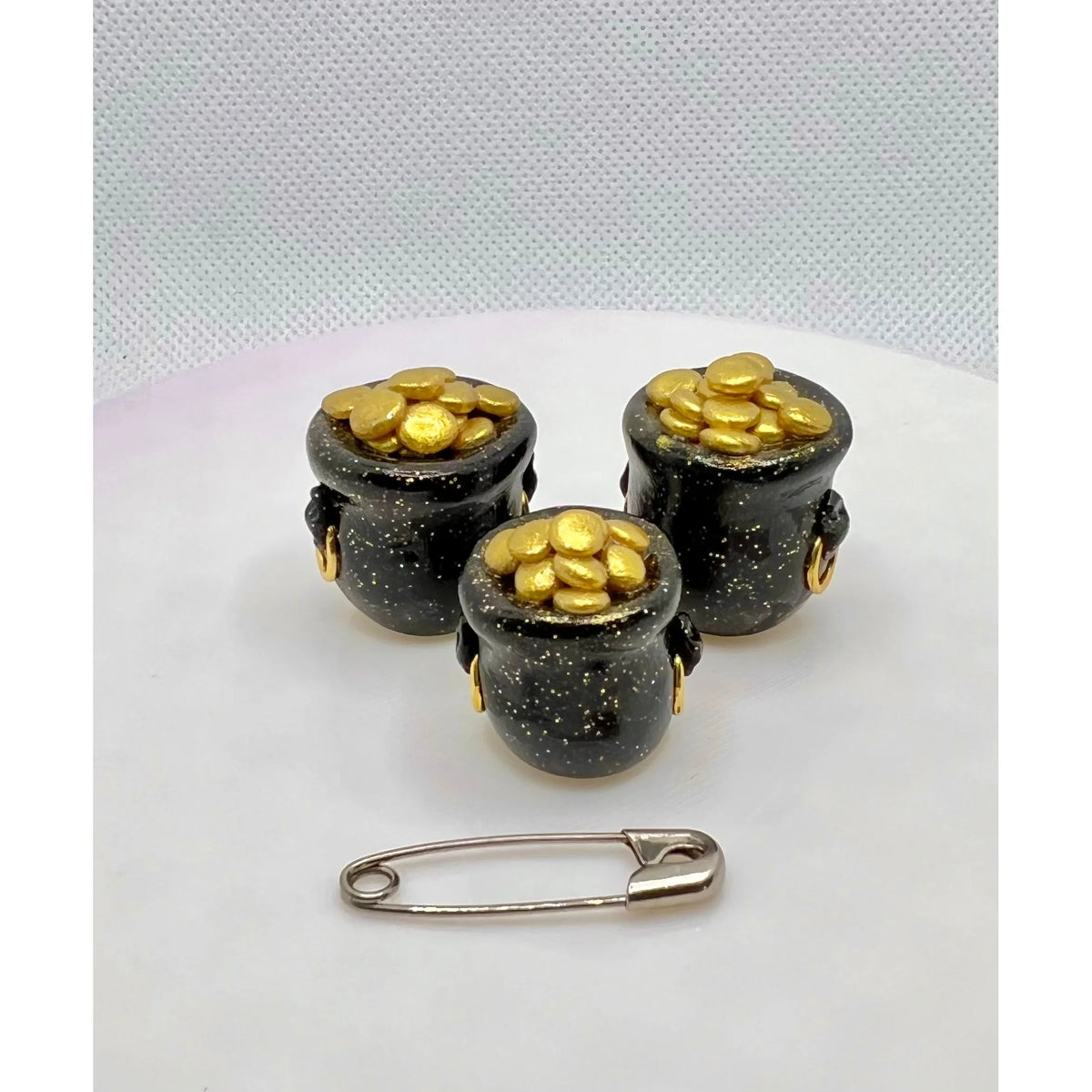 St Patrick’s Day Pot of Gold Cauldron (Polymer Clay Miniature ...